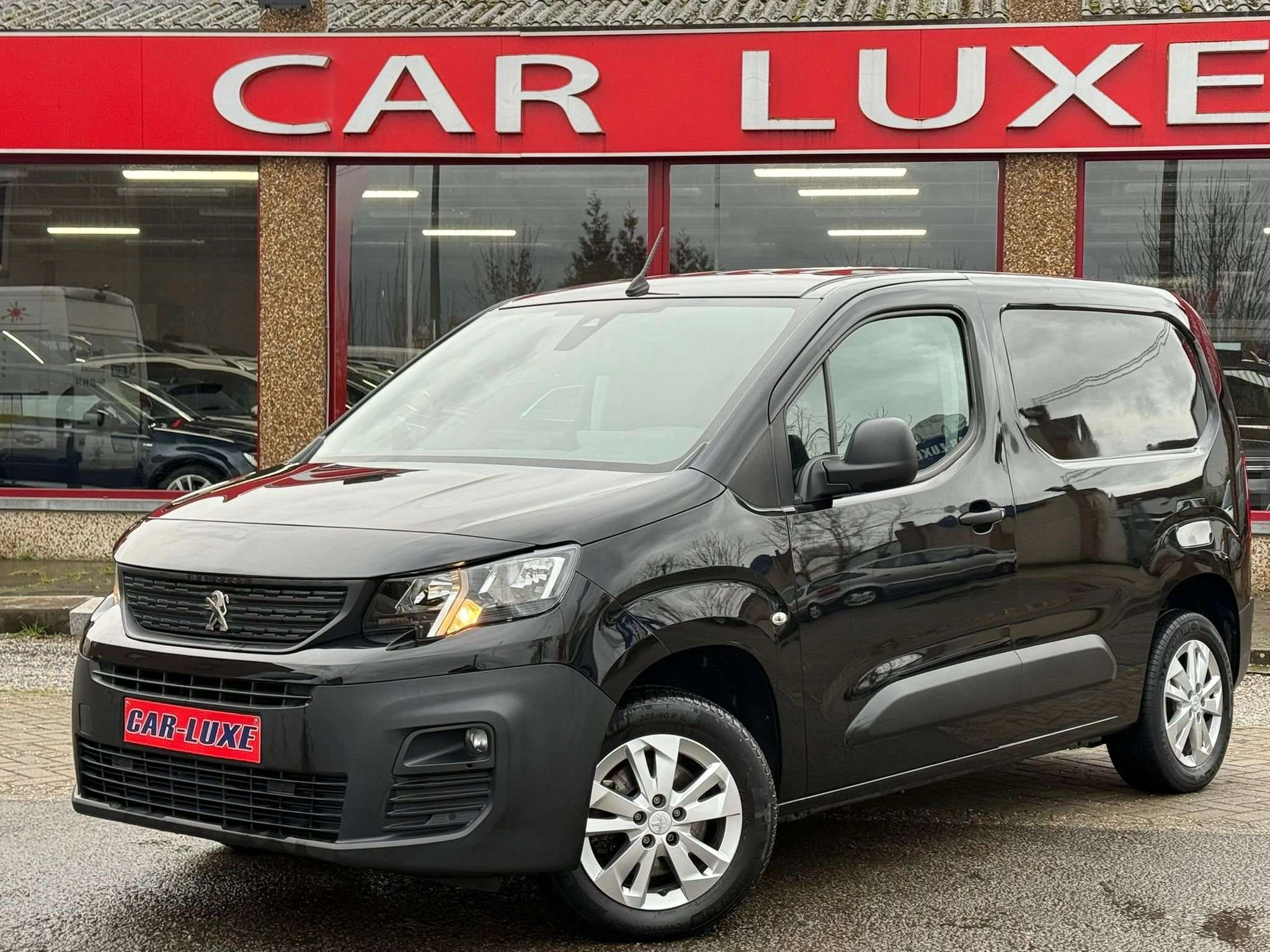 Gebruikt Peugeot Partner 1.6 BLUEHDI GPS BOITE AUTO 3 PLACES UTILITAIRE ...